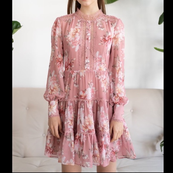 Chicwish | Dresses | Chicwish Floral Dress | Poshmark